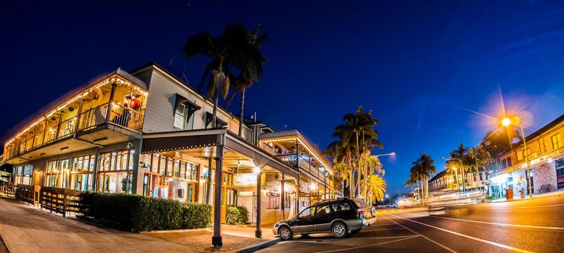 The Middle Pub Accommodation | The Official ByronBay.com Guide